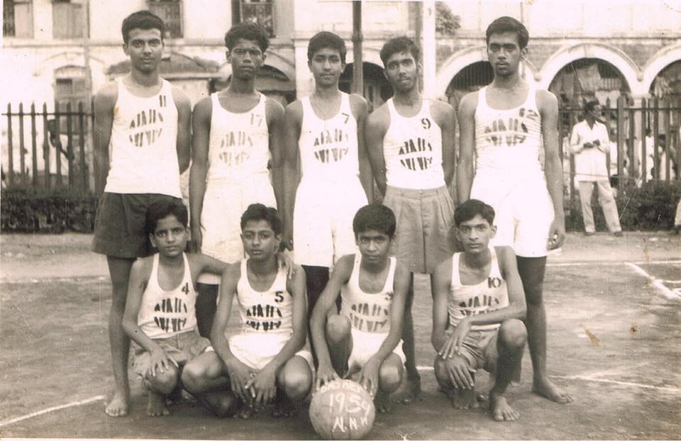 Must Hoop : Nagpada Basketball Court in Mumbai, India – Courts of the World
