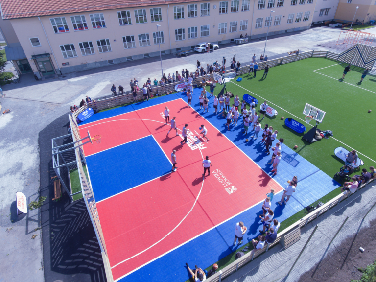 Basketball Courts in Calgary – Courts of the World