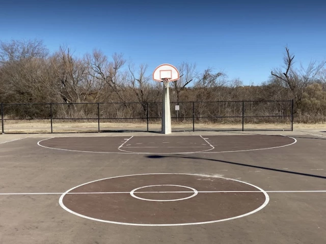 Plano, TX Basketball Court: Archgate Park – Courts of the World