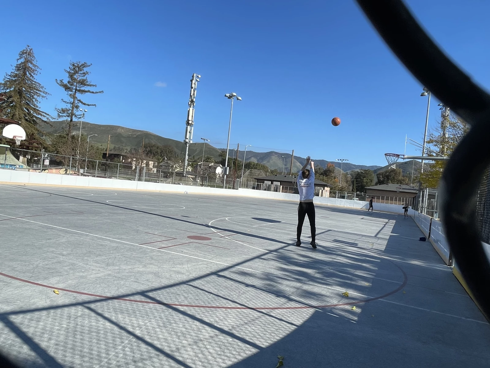 San Luis Obispo, CA Basketball Court: Santa Rosa Park – Courts of the World