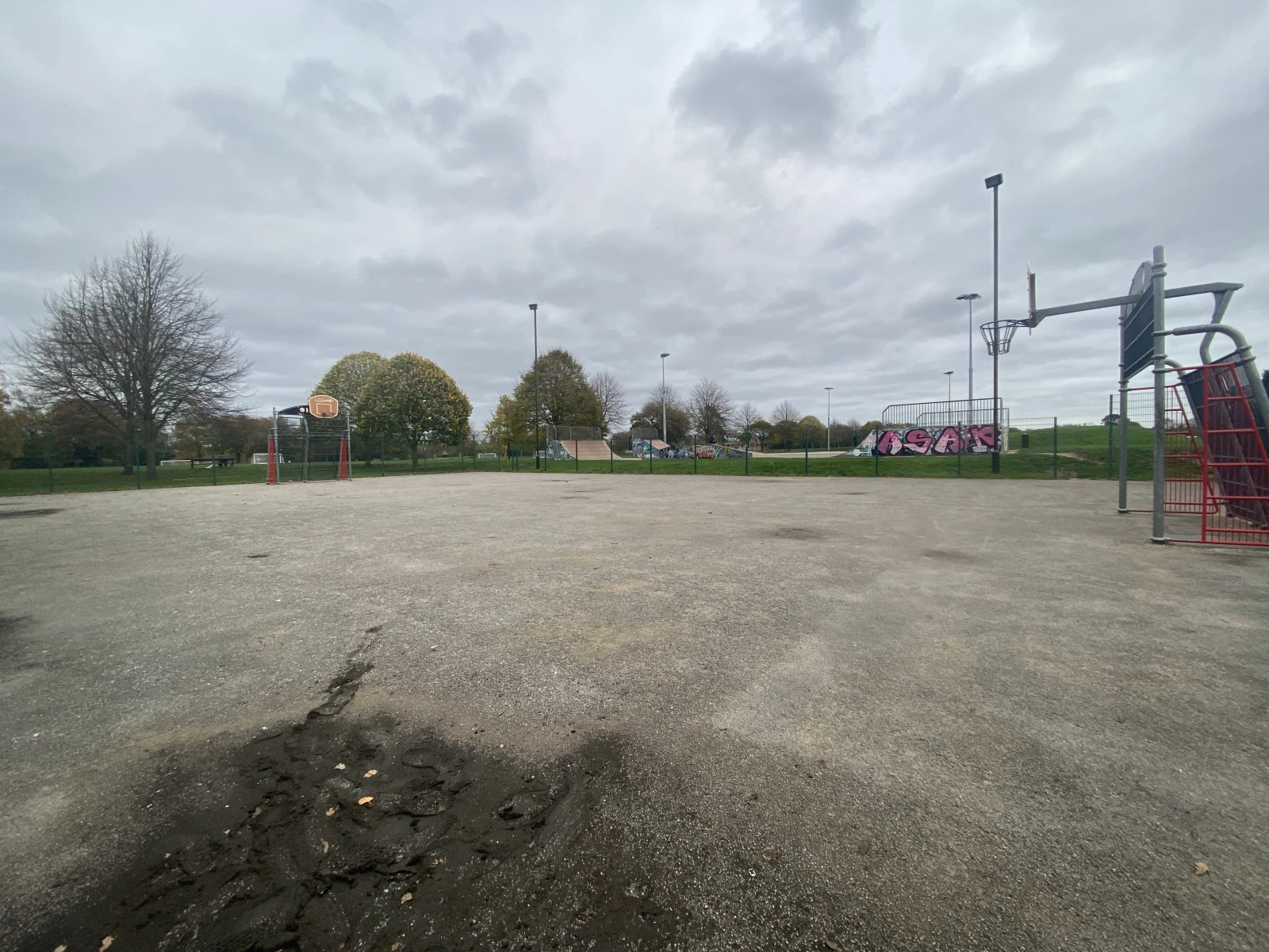 Norwich Basketball Court: Eaton Park – Courts of the World