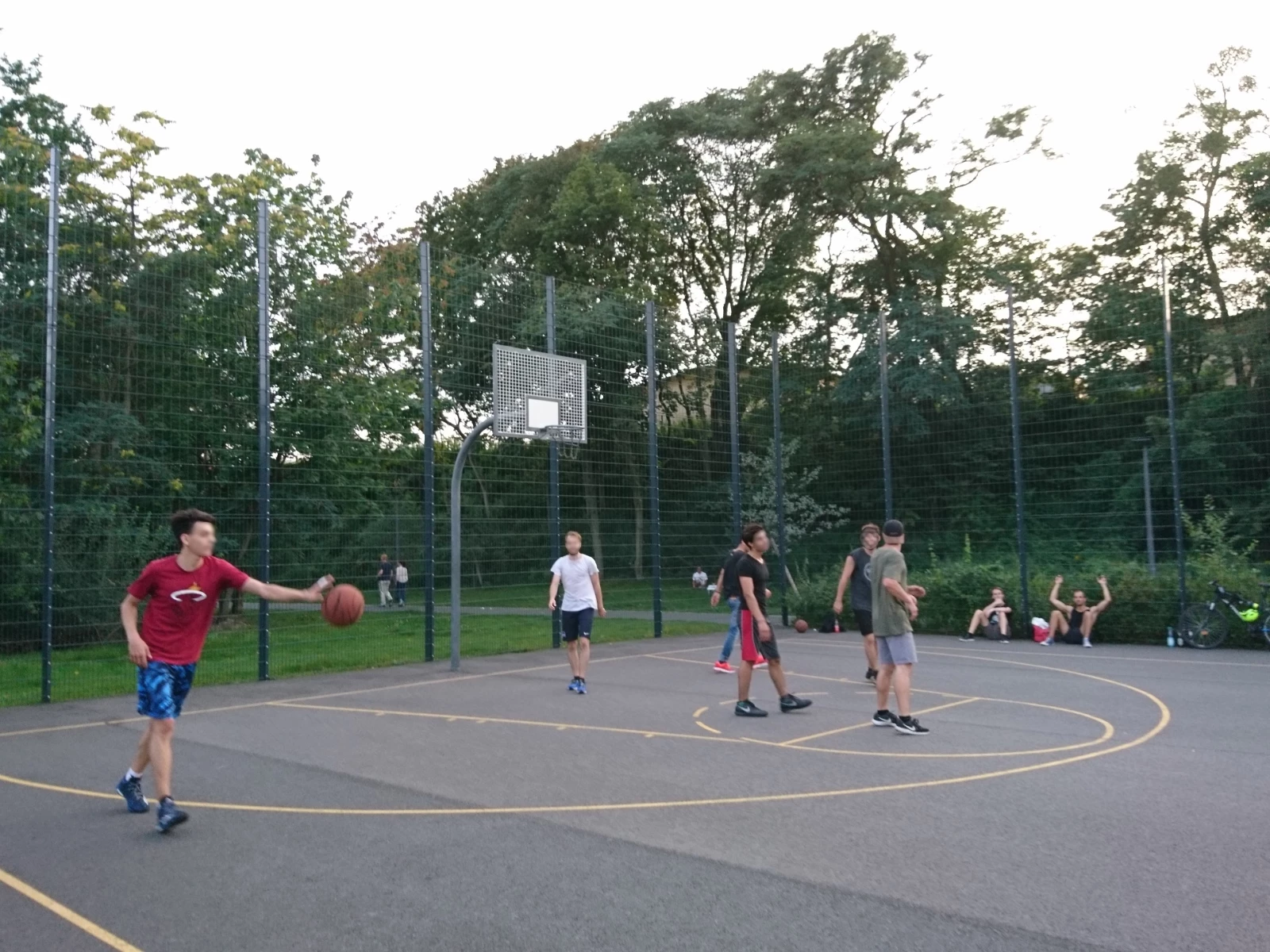 Berlin Basketball Court: Monumentenstraße – Courts of the World