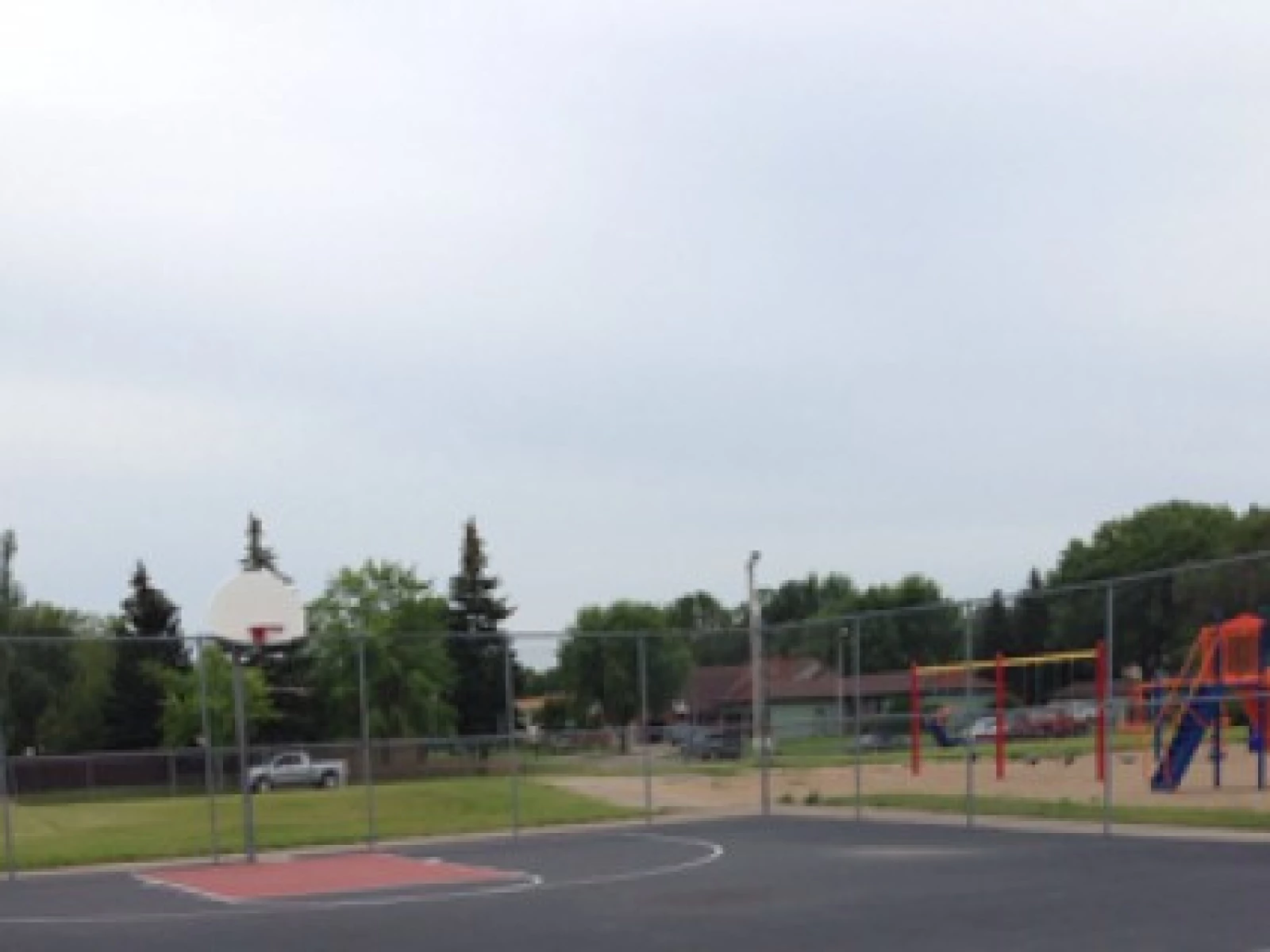 Minot, ND Basketball Court: Our Redeemers Church – Courts of the World