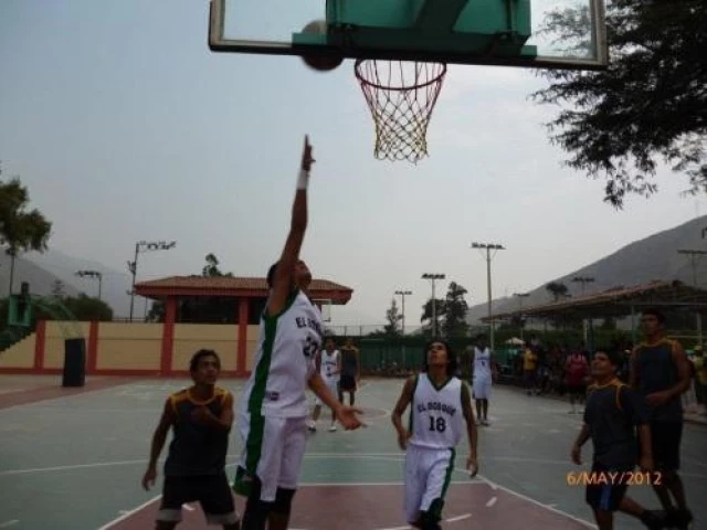 Lima Basketball Court: El Bosque court – Courts of the World