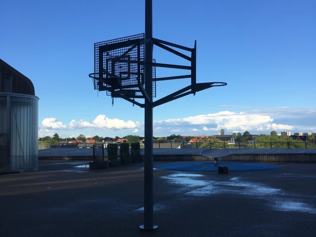Copenhagen Basketball Court: Ørestad School – Courts of the World