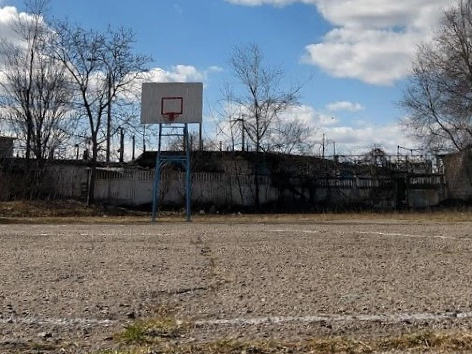 Rough Concrete Court – Basketball Court in Chisinau | Courts of the World