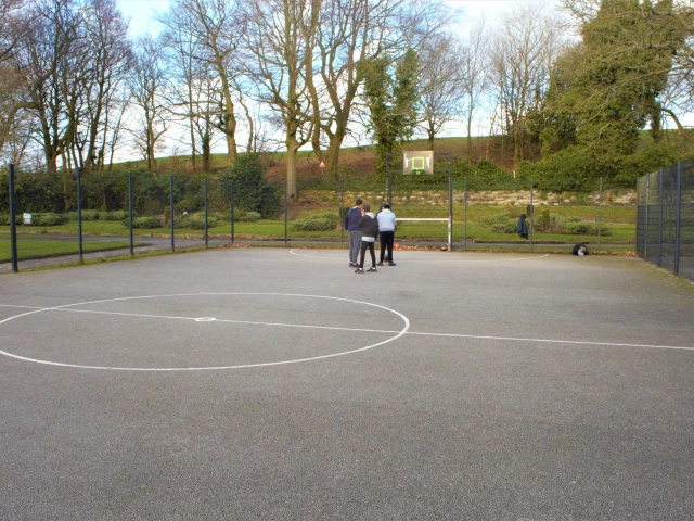 Rochdale Basketball Court: Springfield Park Court – Courts of the World