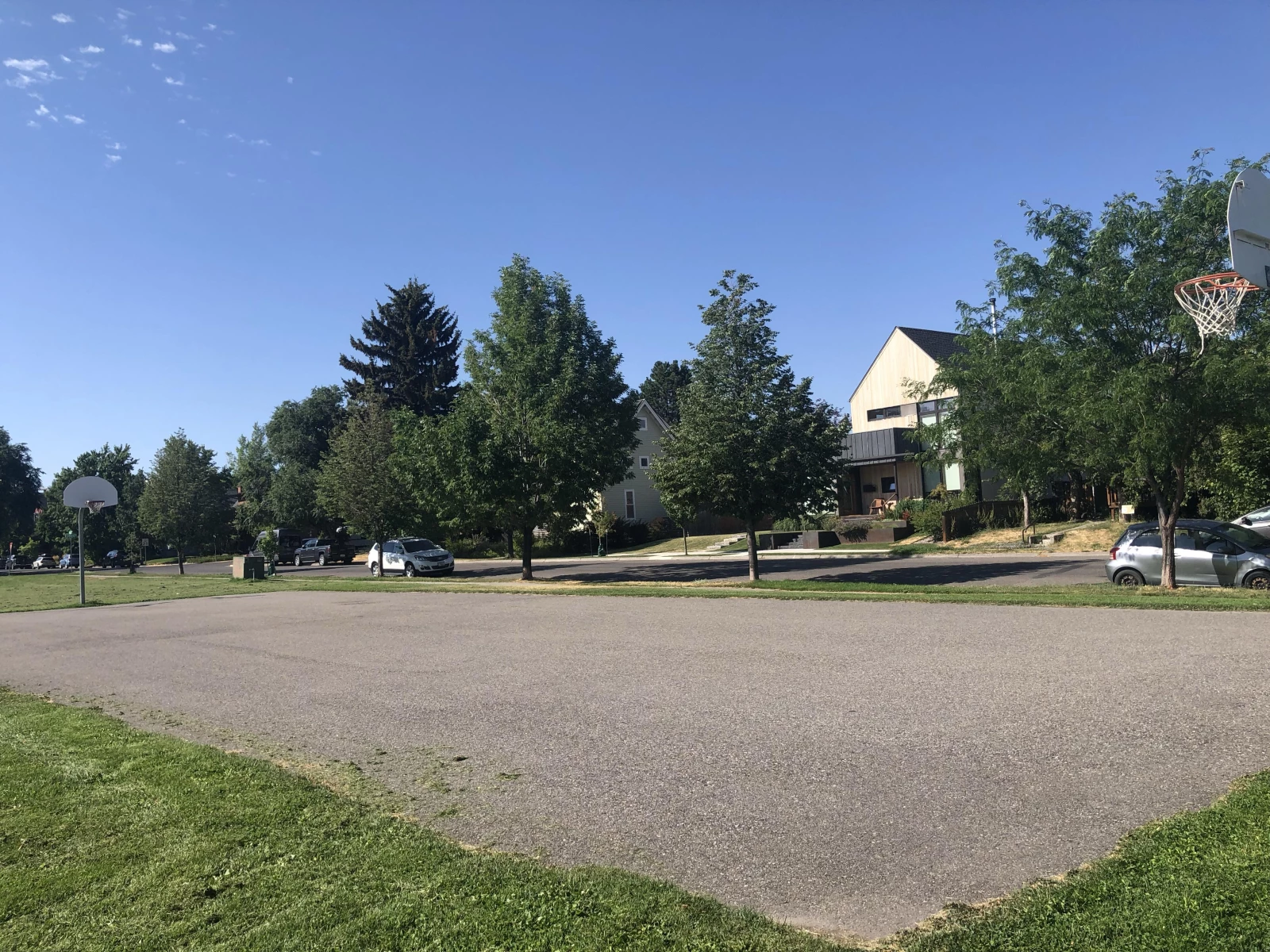 Bozeman, Mt Basketball Court: Beall Park – Courts of the World