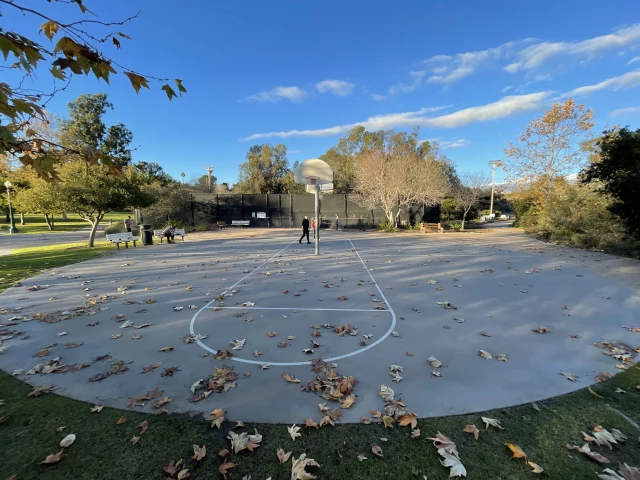Encinitas, CA Basketball Court: Cottonwood Creek Park – Courts of the World