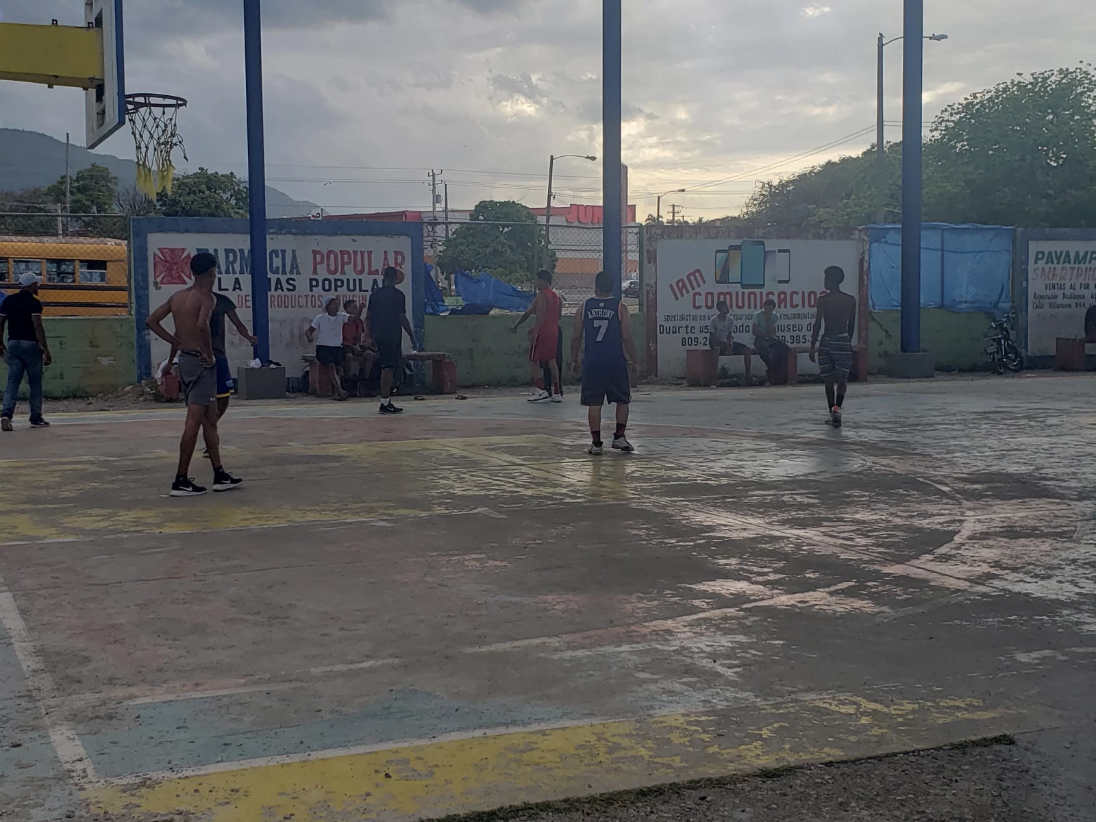 Puerto Plata Basketball Court: Club Padre Granero Techado – Courts of ...