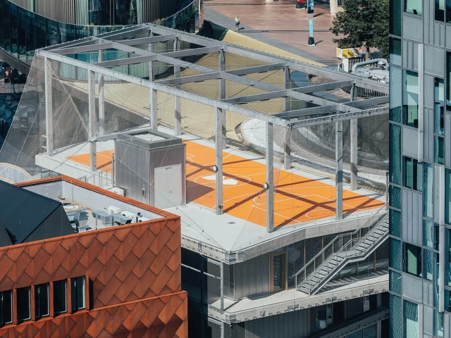 London Basketball Court: Design District Rooftop Basketball Court ...