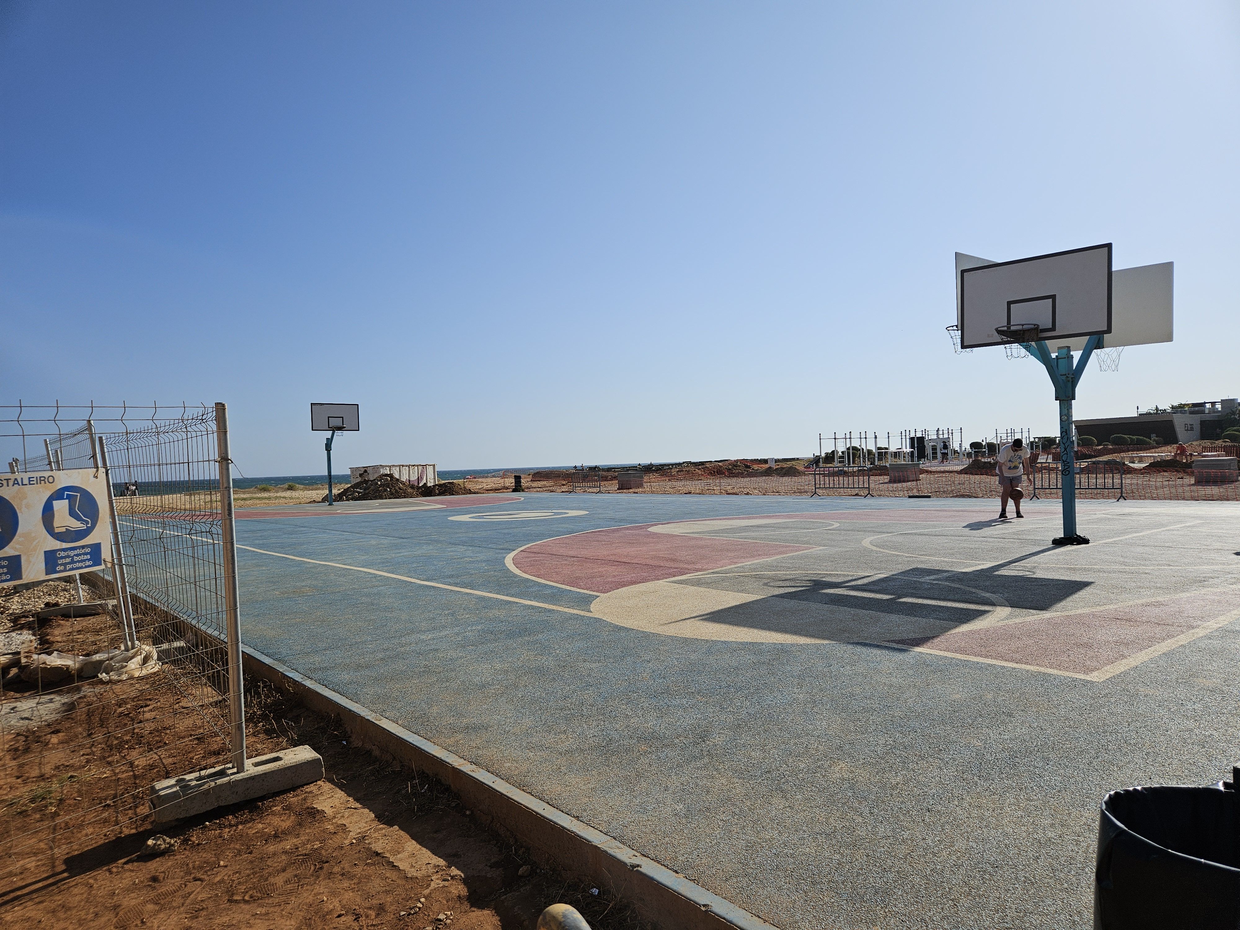 Campos de basquetebol em Portugal – Courts of the World