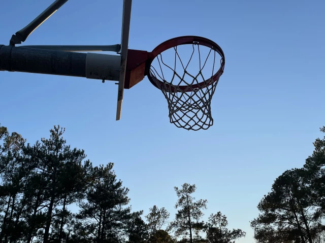 Florence, SC Basketball Court: McLeod Park – Courts of the World