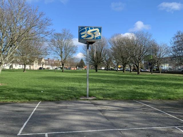 Basketball Courts in Waterford – Courts of the World