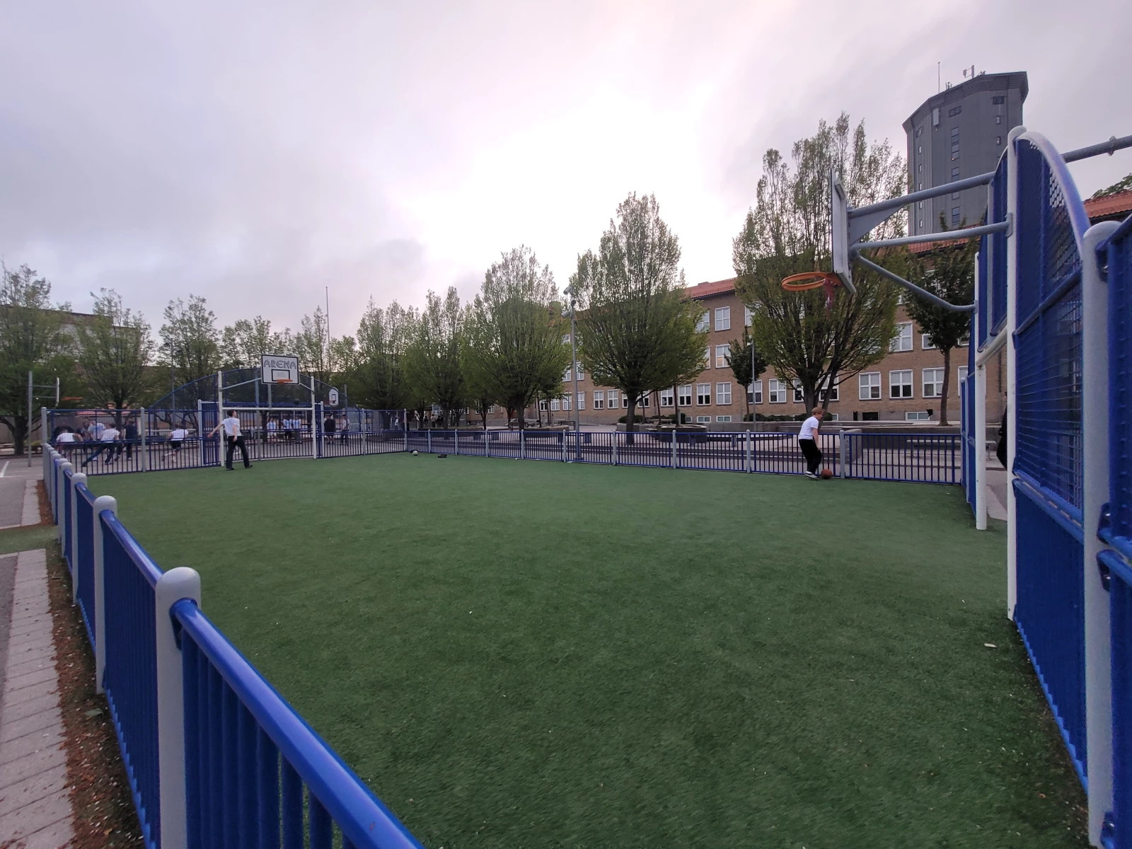 Gothenburg Basketball Court: Johannebergsskolans multicourt – Courts of ...