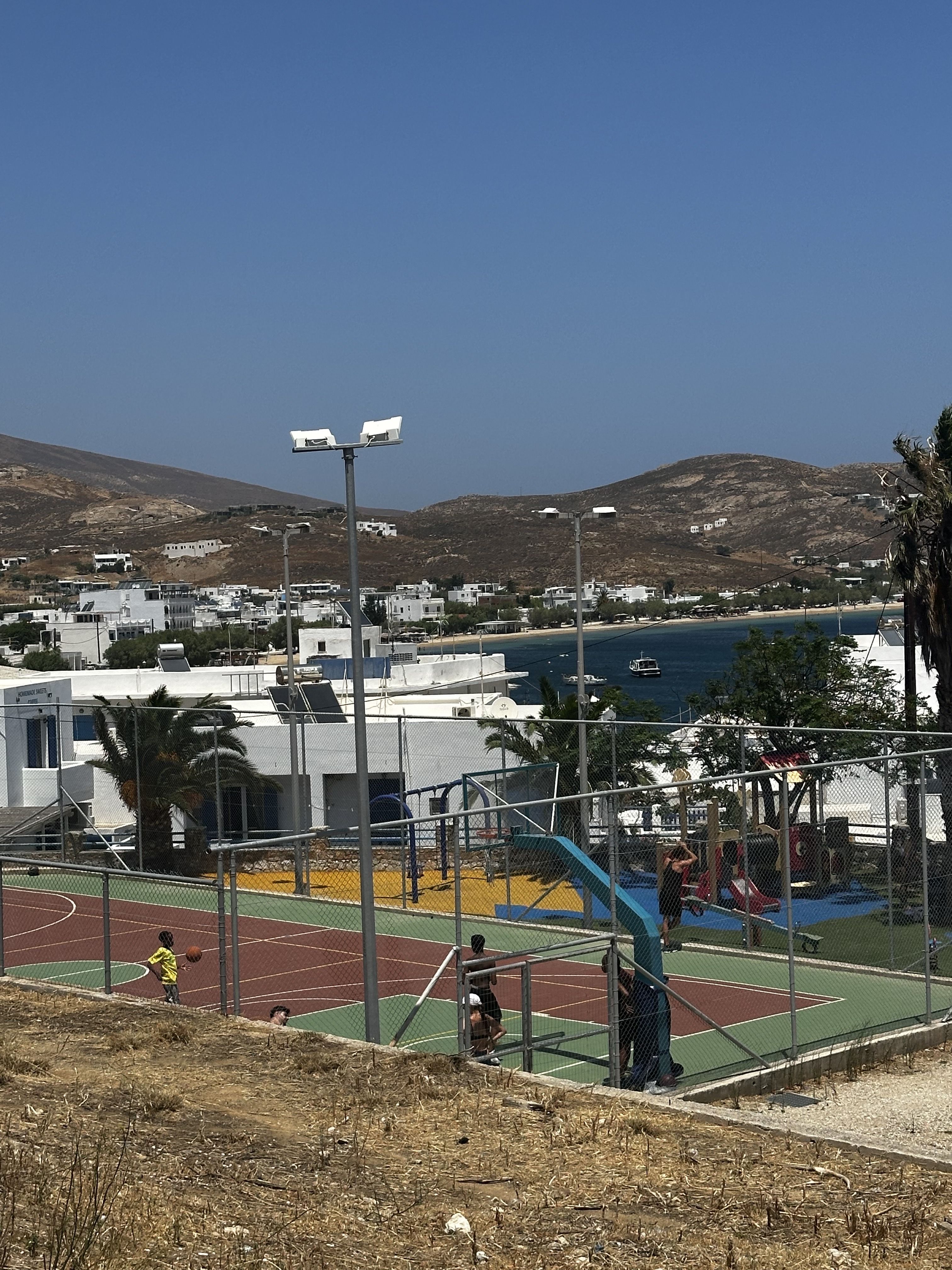 Livadi Basketball Court: Livadi open air court – Courts of the World