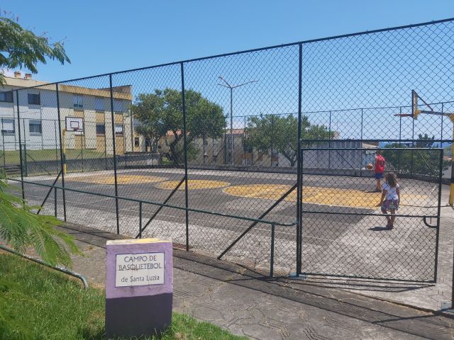 Angra do Heroísmo Basketball Court: Campo de Basquetebol de Santa Luzia ...