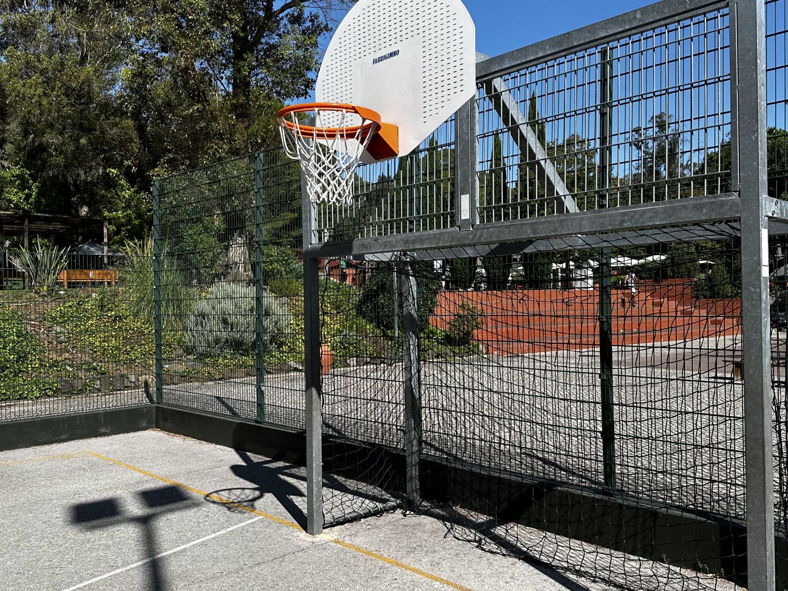 Parque do Alvito – Basketball Court in Lisbon | Courts of the World
