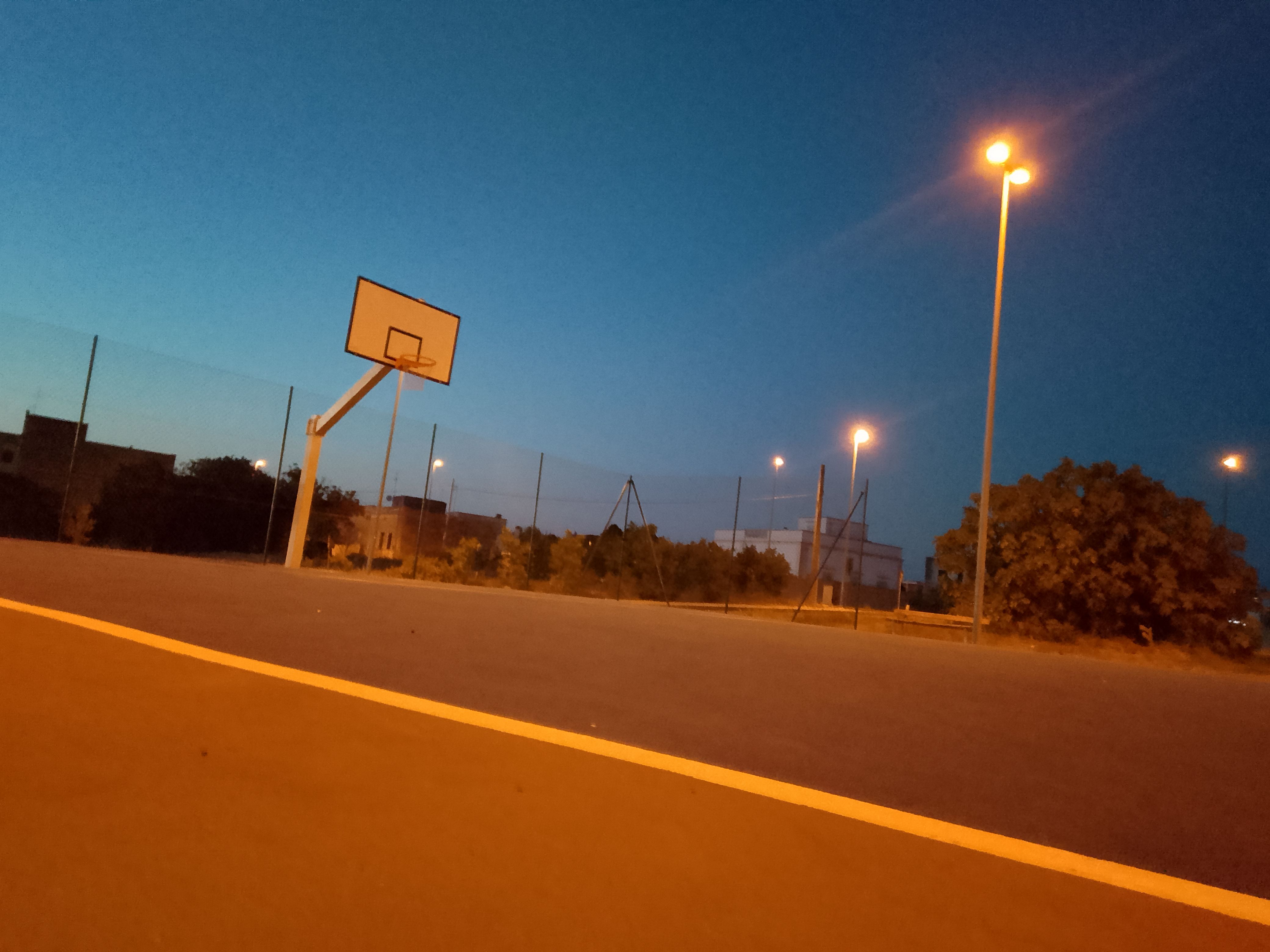 Basketball Courts in Maglie – Courts of the World