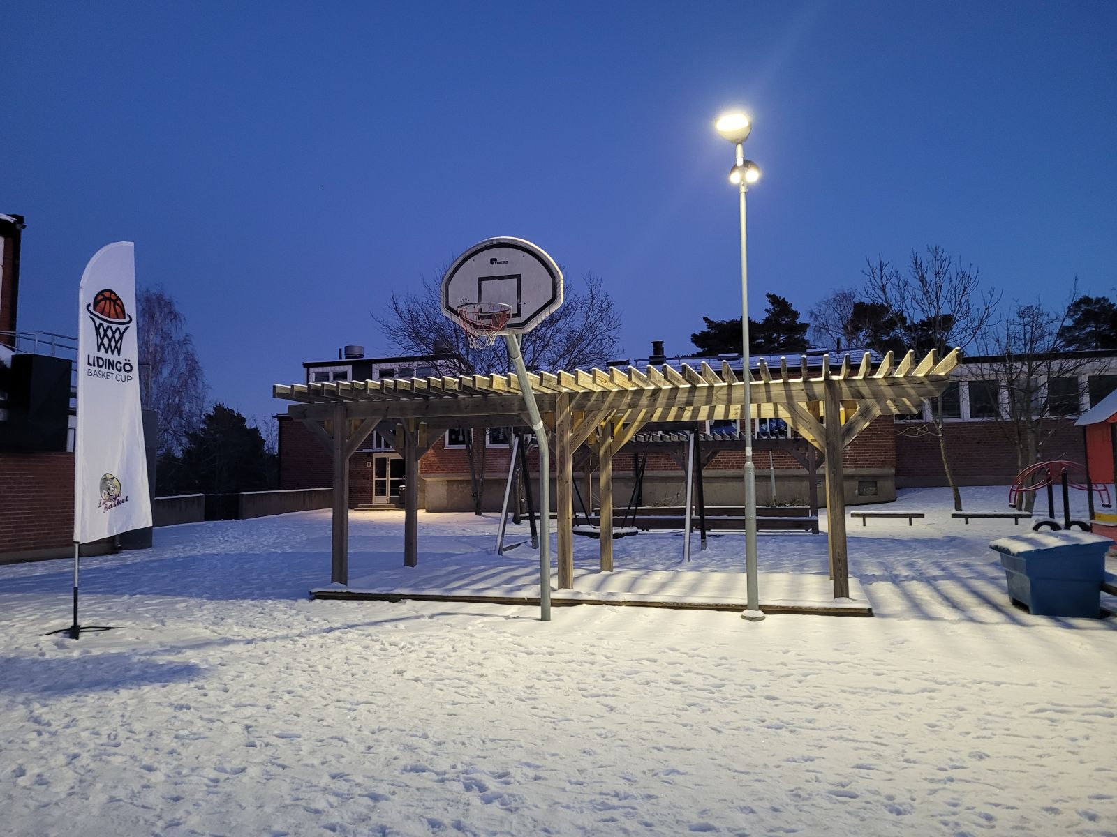Bodal skola 3 – Basketball Court in Lidingö | Courts of the World