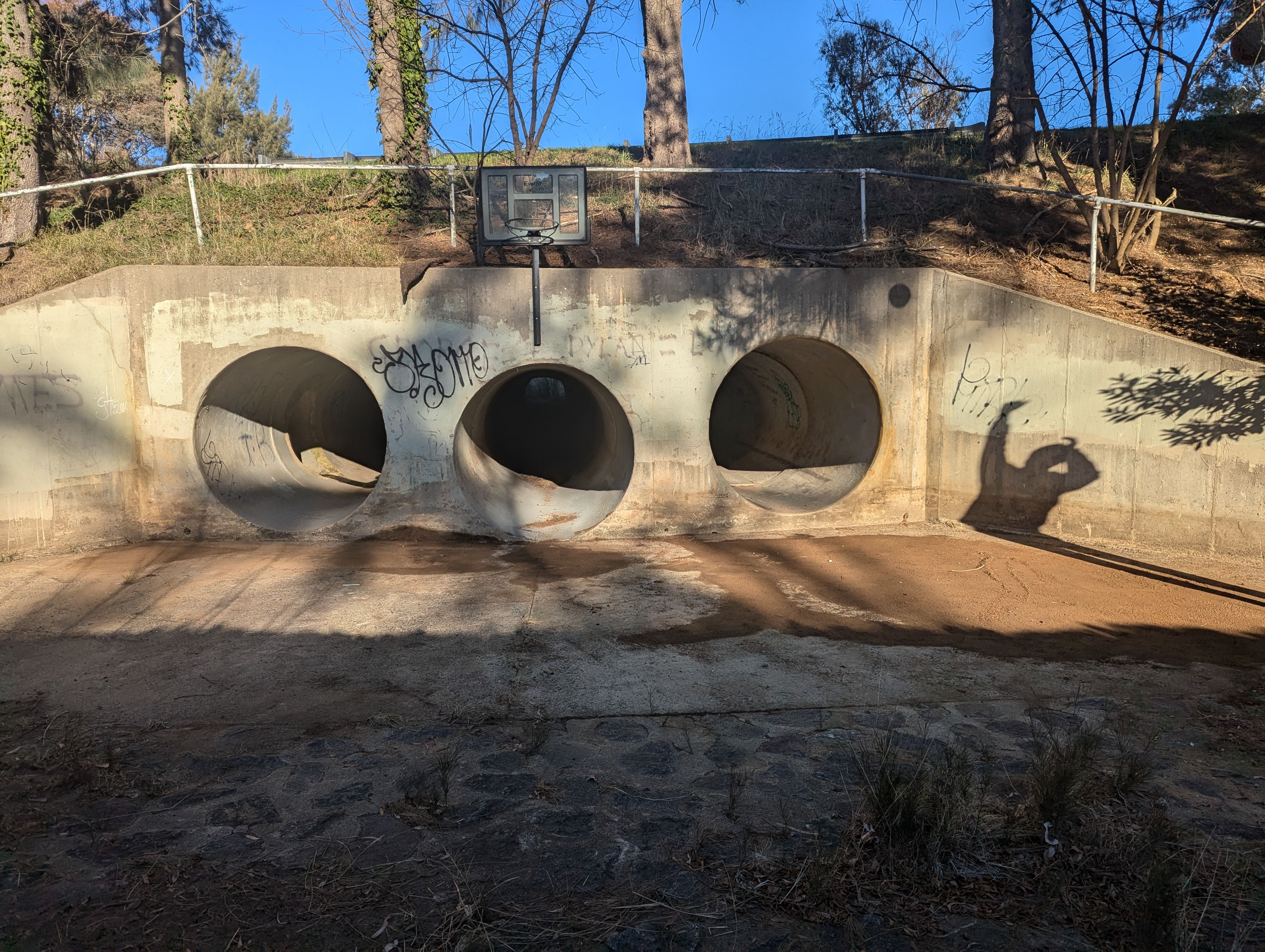The Pit – Basketball Court in Latham | Courts of the World