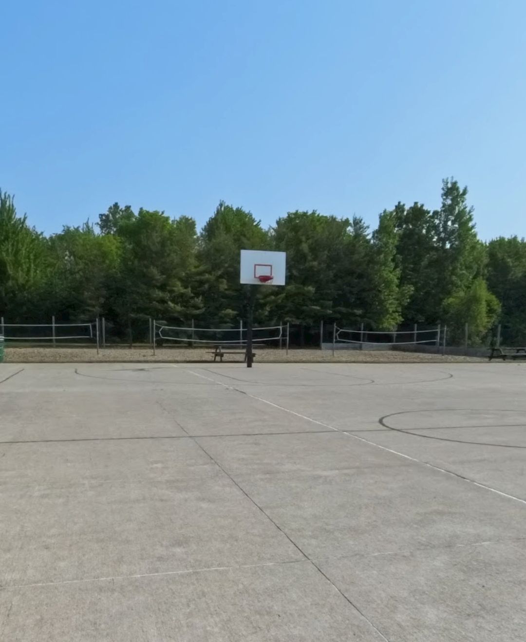 Genesee County, MI Basketball Court: Bicentennial Park Court – Courts ...