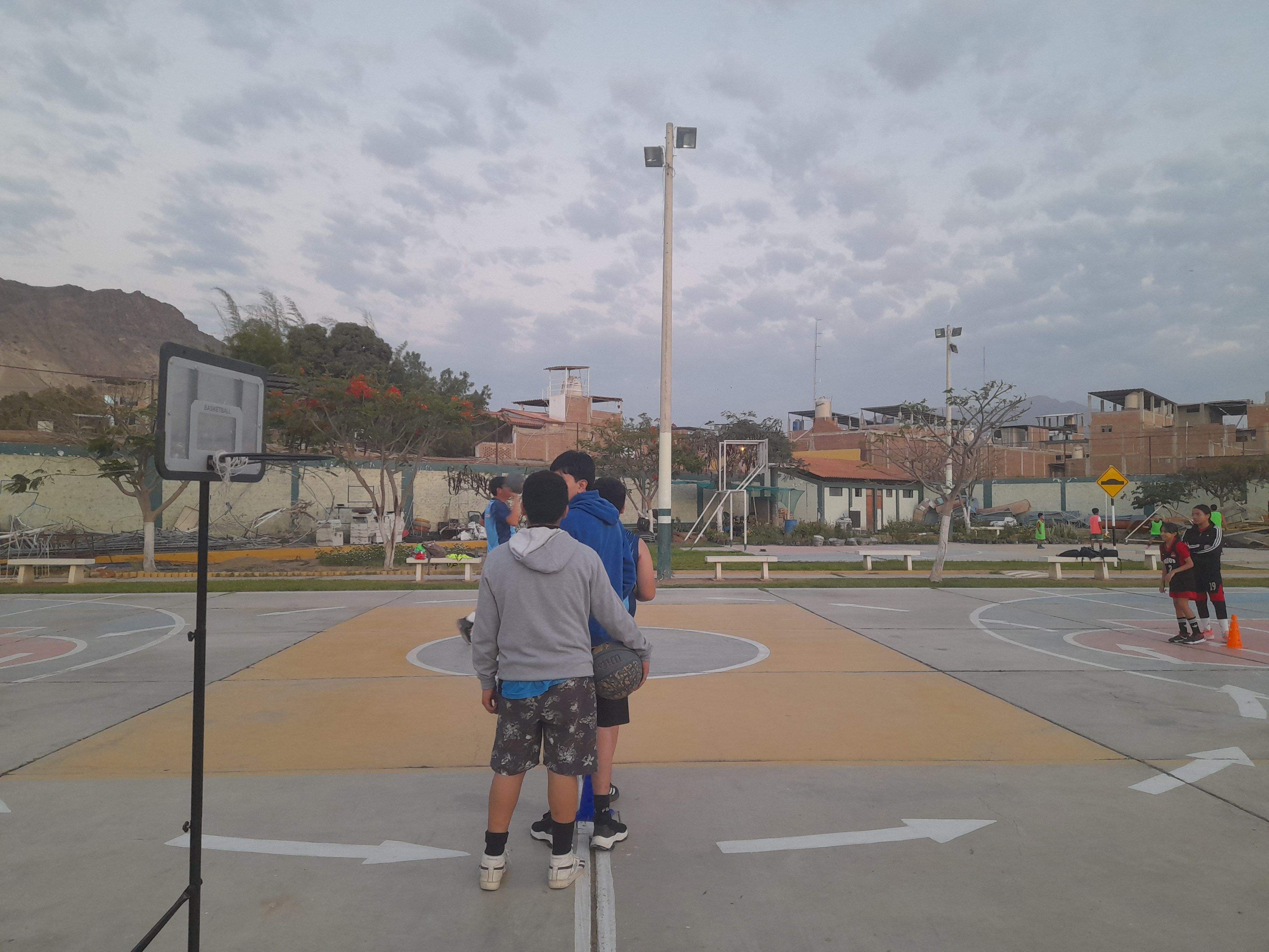 Basketball Courts in Chepen – Courts of the World